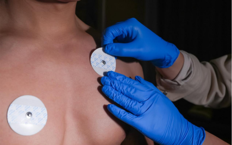 ECG vs EMG Disposable Electrodes: Key Differences in Design and Function