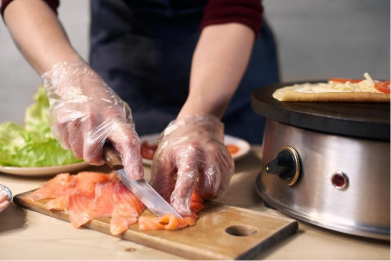 When are Food Workers Required to Wear and Change Disposable Food Prep ...
